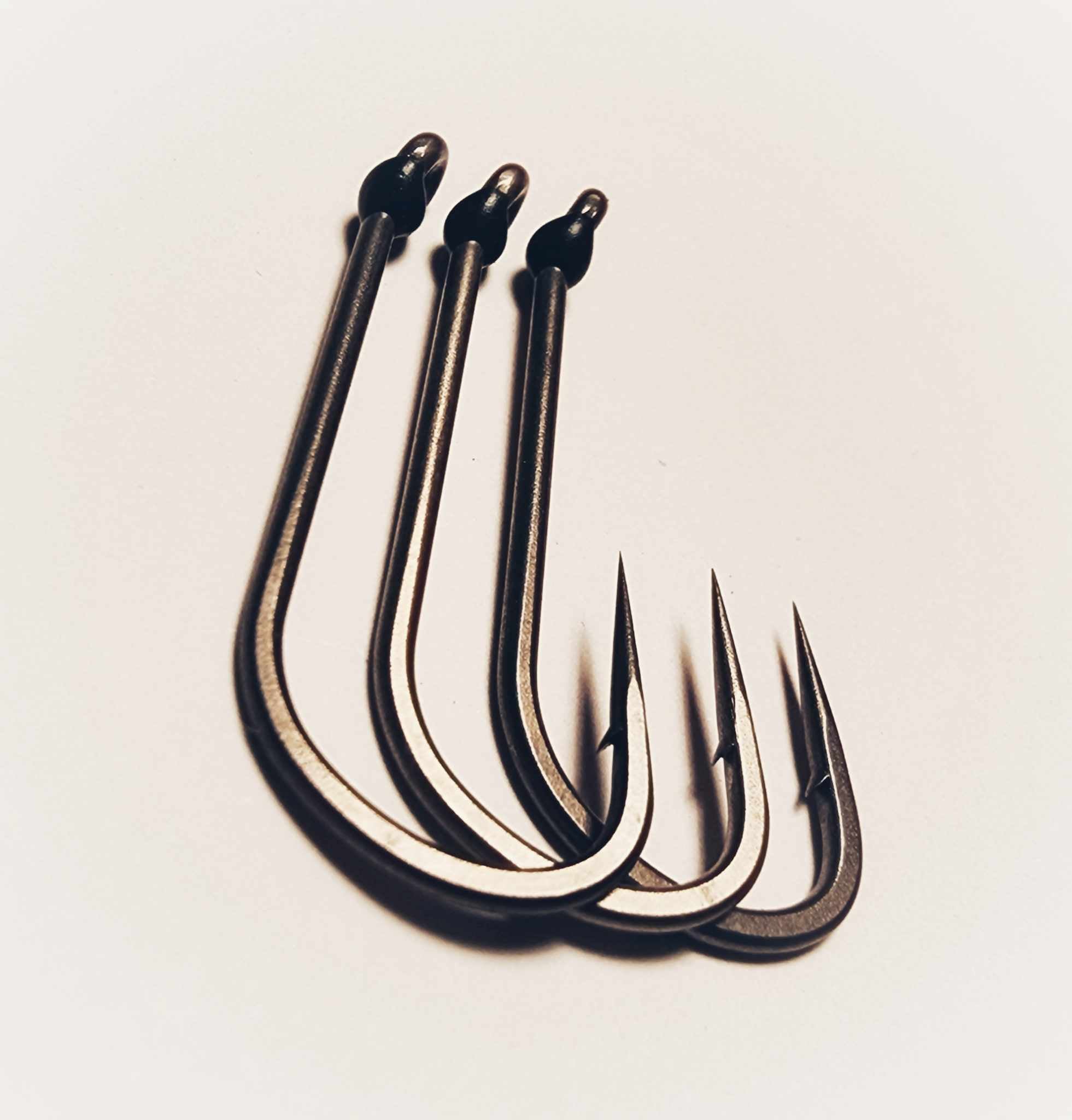 J Precision - Advanced Longshank Sz 4 Micro barbed – Rig Locker